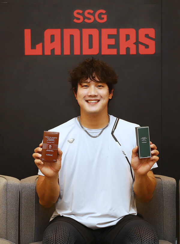 신세계인터내셔널, SSG 선수단 등 300명에 '연작' 선물세트 전달